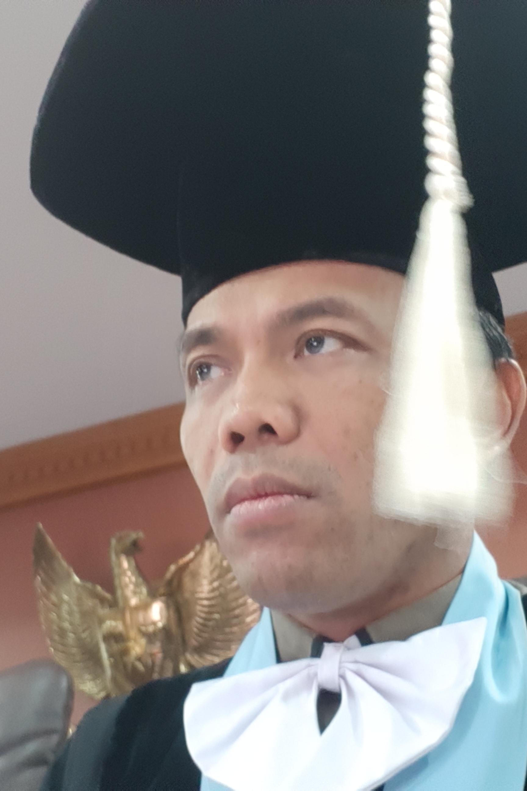 Prof. Dr. Agus Purwoko, S.hut., M.si. | Sekolah Pascasarjana ...